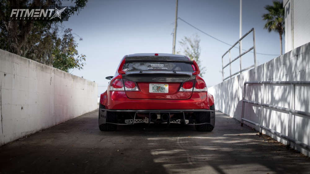 2008 Honda Civic Si with 18x11 Cosmis Racing XT-006R and Nankang 285x30 ...