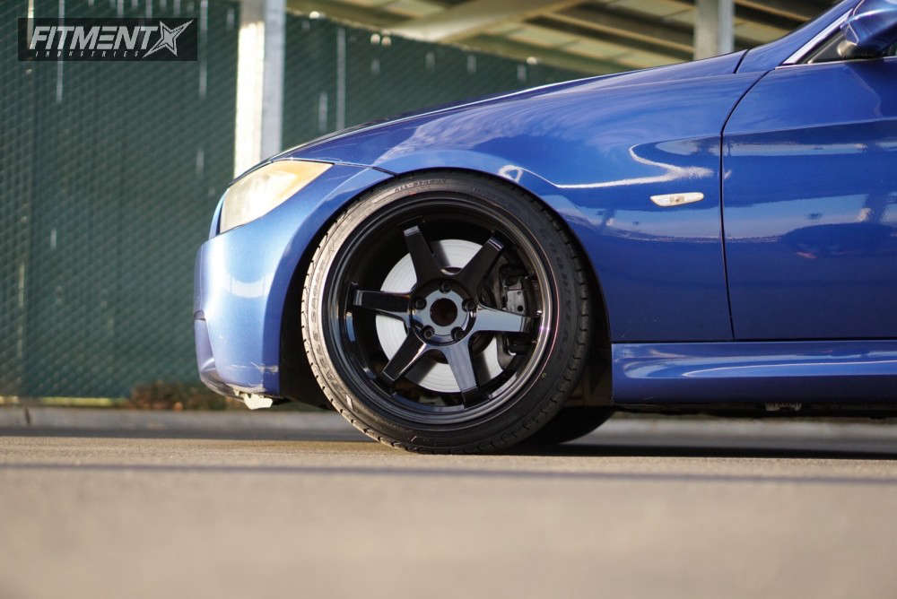 2008 BMW 335i Base with 18x9.5 ESR Sr07 and Goodyear 235x40 on Lowering ...