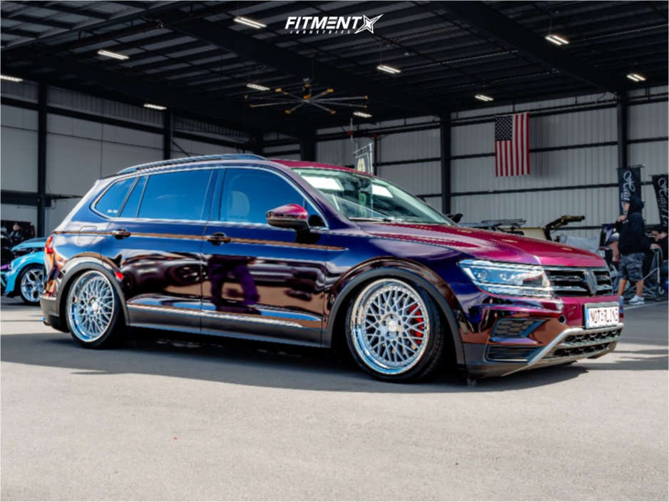 2018 Volkswagen Tiguan SE with 20x8.5 Rennen Csl-5 and Arroyo 235x35 on ...