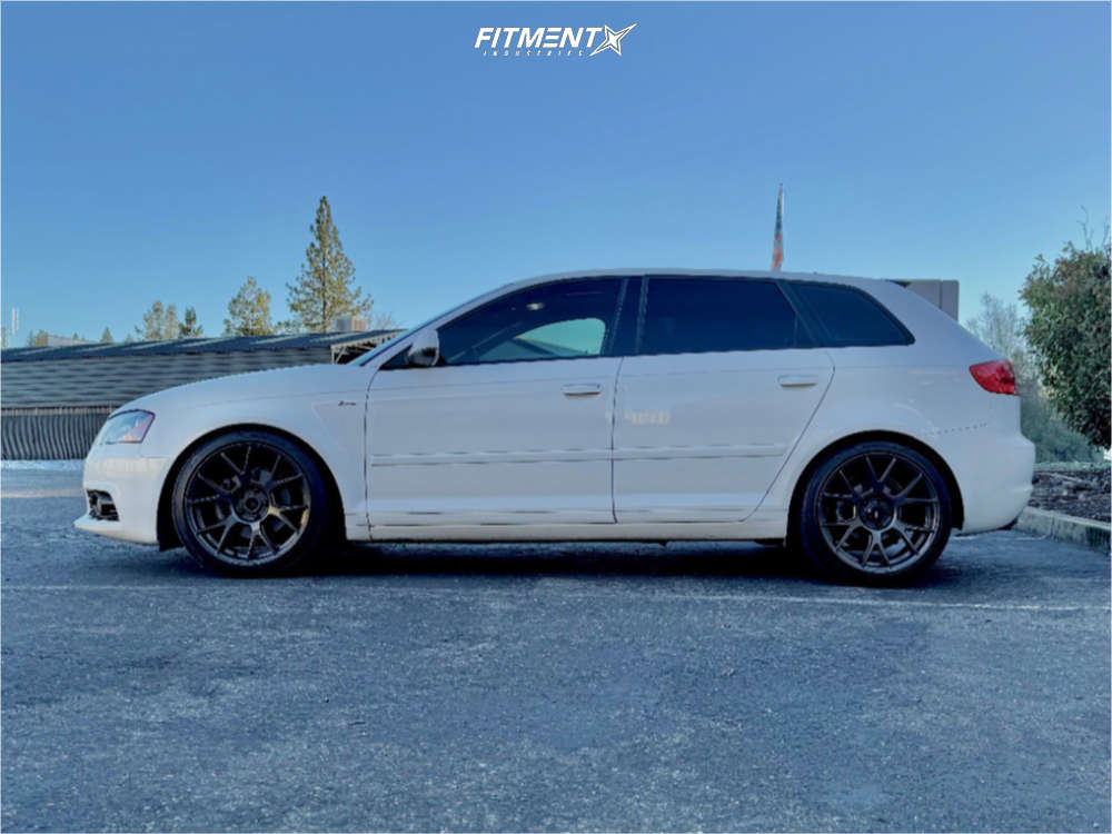 2013 Audi A3 Sportback with 18x8.5 Konig Ampliform and Kumho 225x40 on ...
