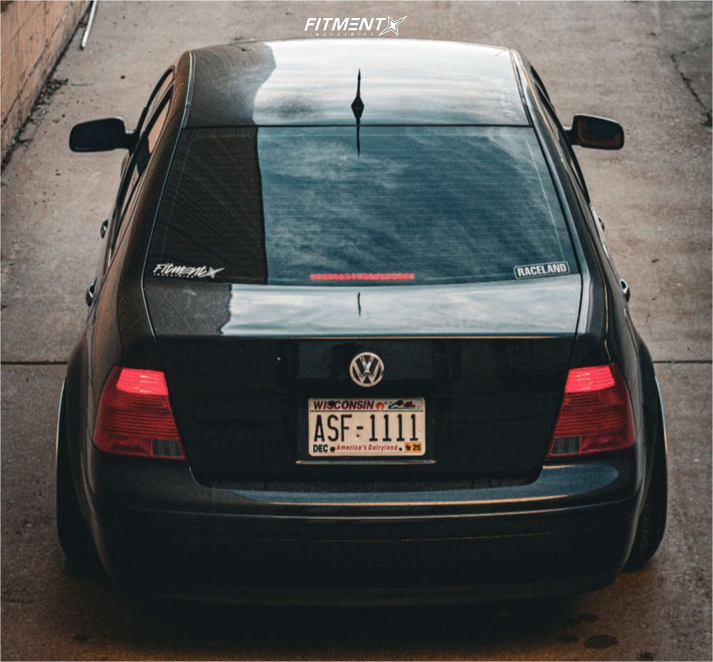 2002 Volkswagen Jetta TDI with 18x9.5 JNC Jnc043 and Kosic 225x40 on ...