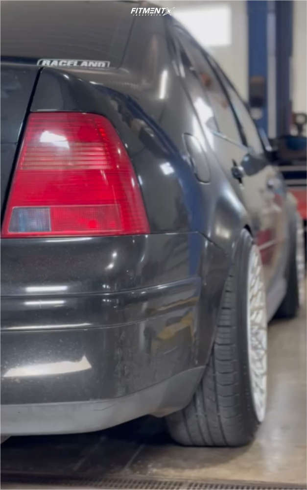 2002 Volkswagen Jetta TDI with 18x9.5 JNC Jnc043 and Kosic 225x40 on ...