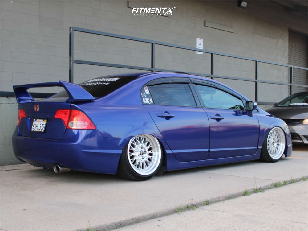 2009 Honda Civic Si with 18x9.5 ARC Ar1 and Advanta 225x40 on Air ...