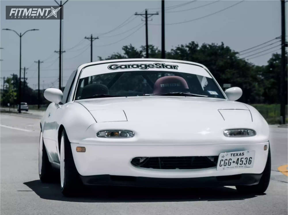 1992 Mazda MX-5 Miata Base with 15x8 Cosmis Racing XT-206R and Dunlop ...