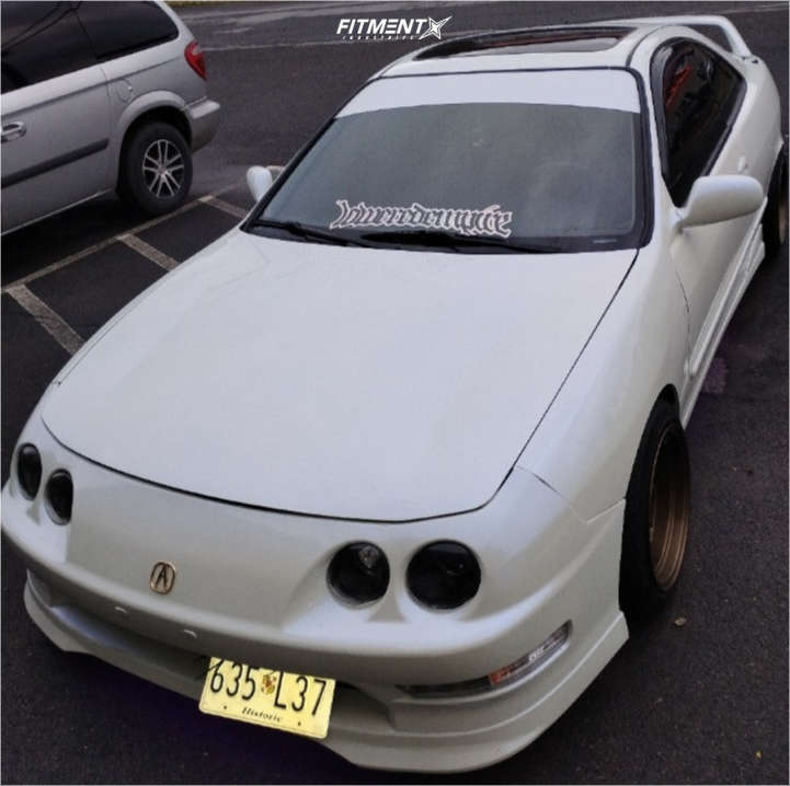 1995 Acura Integra Special Edition with 16x8 Vors Tr3 and Lexani 195x50 ...