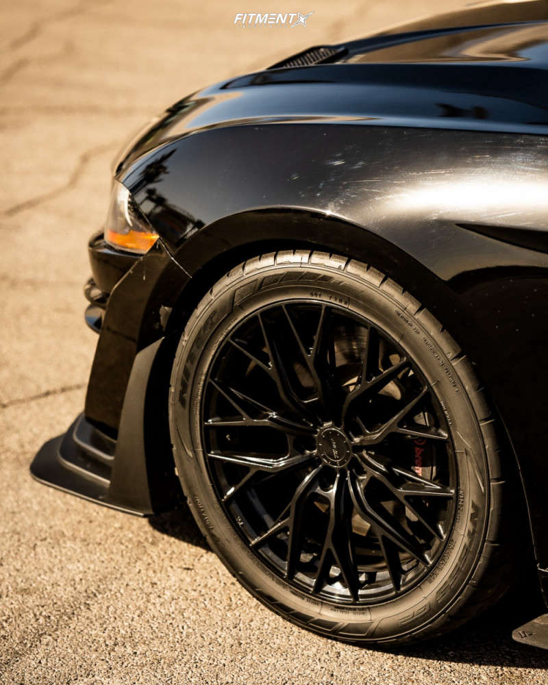 2022 Ford Mustang GT with 19x8.5 MRR Gf5 and Nitto 285x40 on Stock ...