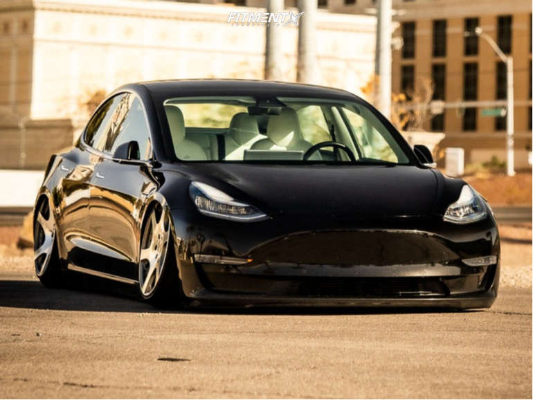 2020 Tesla 3 Standard Plus with 20x9 MRR Vp3 and Michelin 215x35 on Air ...