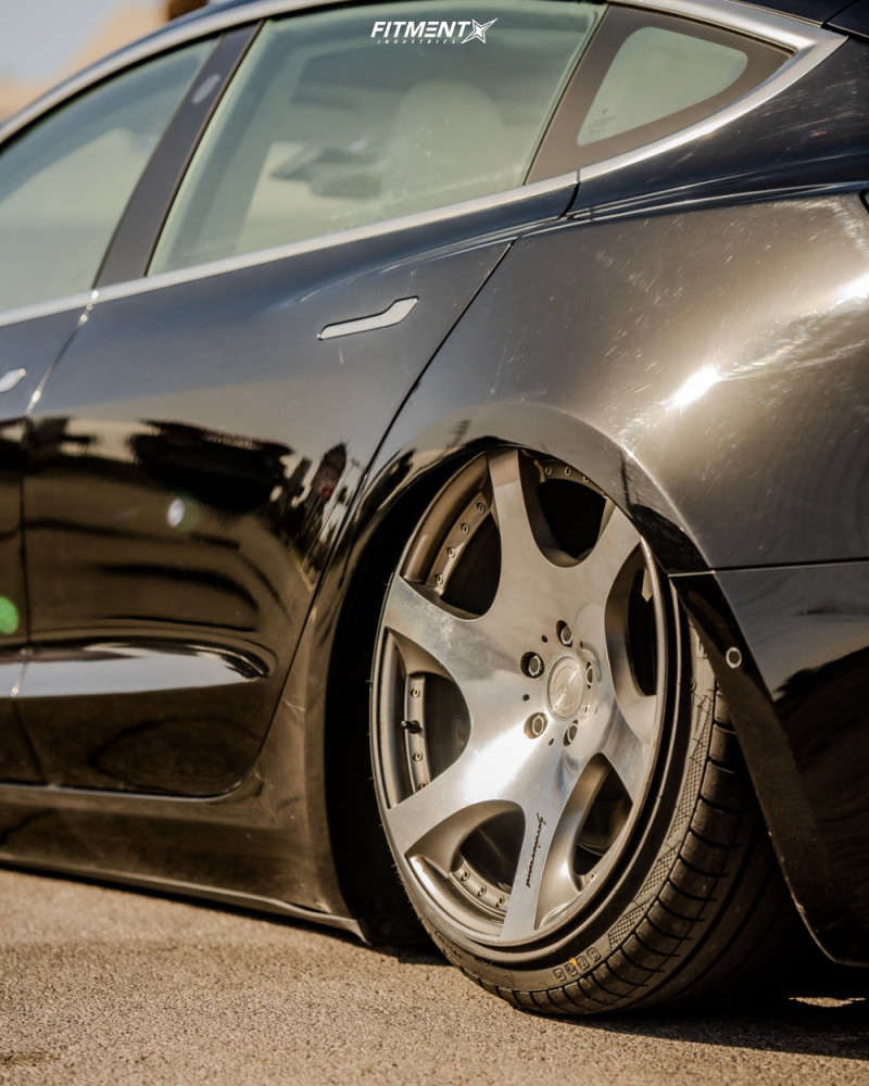 2020 Tesla 3 Standard Plus with 20x9 MRR Vp3 and Michelin 215x35 on Air ...