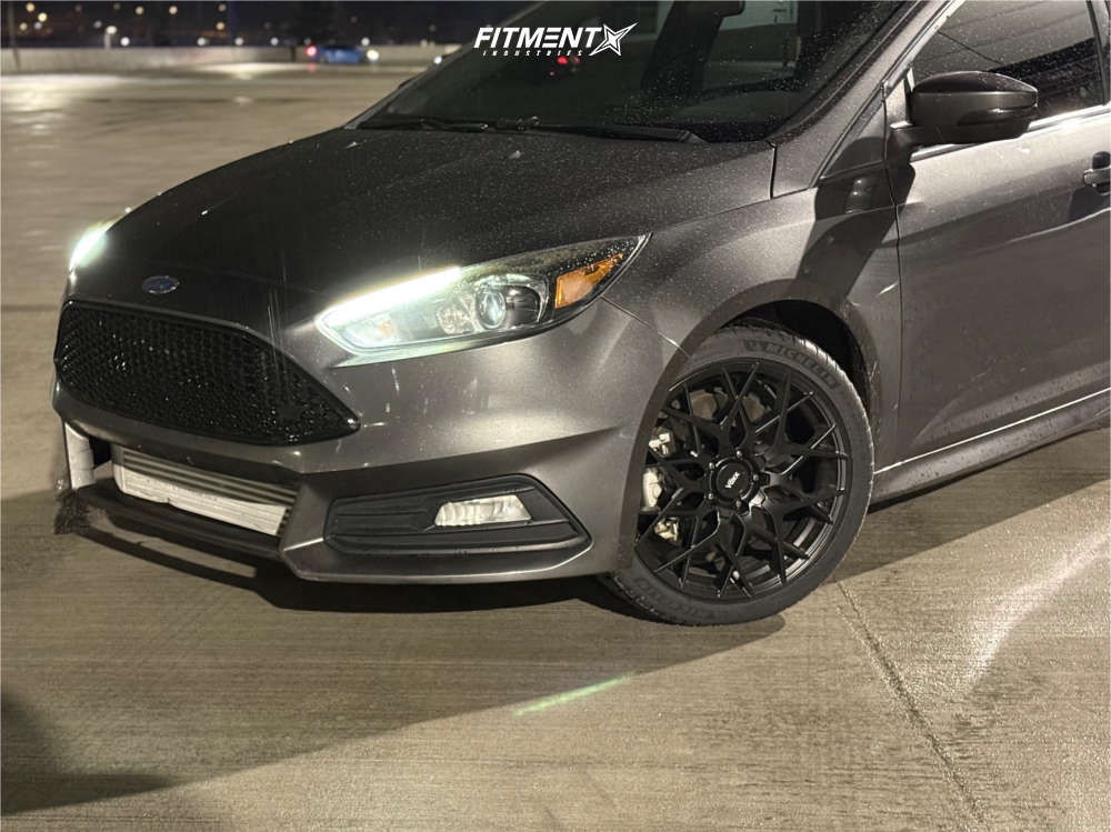 2015 Ford Focus ST with 17x7.5 Voxx Paso and Michelin 245x35 on Stock Suspension | 3274408 ...