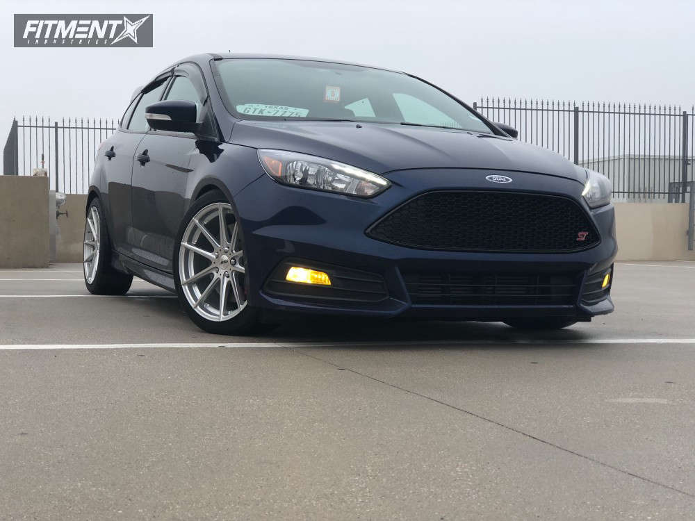 2016 Ford Focus ST with 18x8.5 TSW Bathurst and Firestone 235x40 on ...