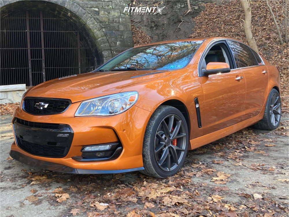 2017 Chevrolet SS Base with 19x8.5 Niche Misano and Continental 245x40 ...