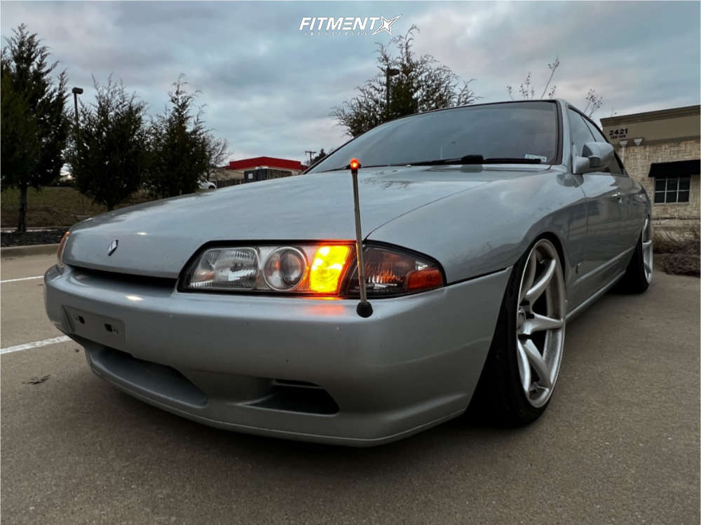 1989 Nissan Skyline R32 Base with 18x9.5 Kansei Tandem and Hankook ...