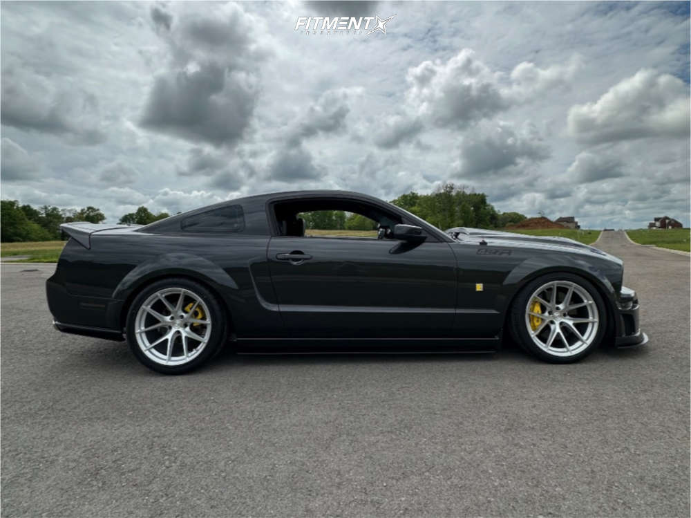 2008 Ford Mustang GT with 19x9.5 Aodhan Aff7 and Lexani 275x35 on ...