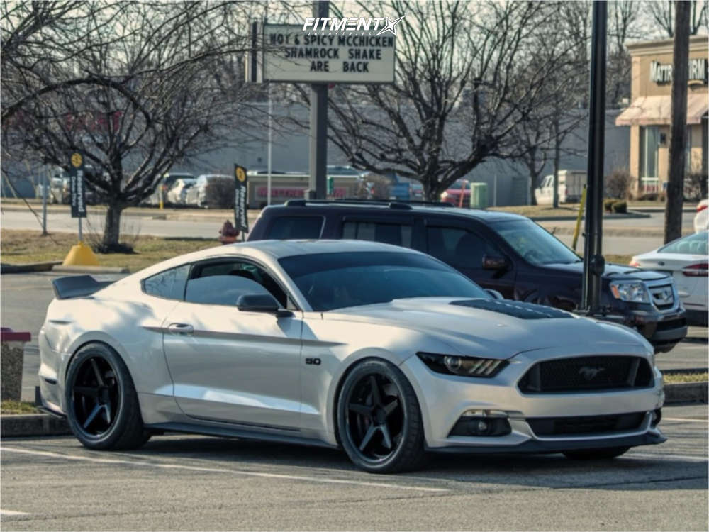 2015 Ford Mustang GT Premium with 20x9 Ferrada Fr3 and Nitto 275x30 on ...
