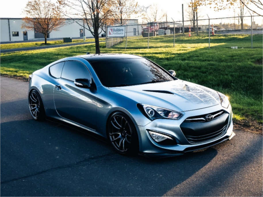 2013 Hyundai Genesis Coupe 3.8 Track with 19x9.5 Vors Tr4 and Lexani ...