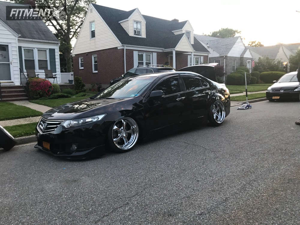 2009 Acura TSX 4dr Sedan w/Technology Package (2.4L 4cyl 5A) with 19x10 ...