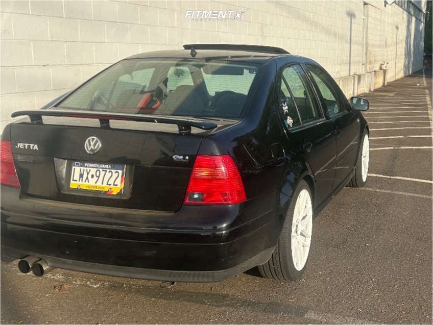 2003 Volkswagen Jetta GLI with 18x8 Spec-1 Sp-78 and Hankook 225x40 on ...