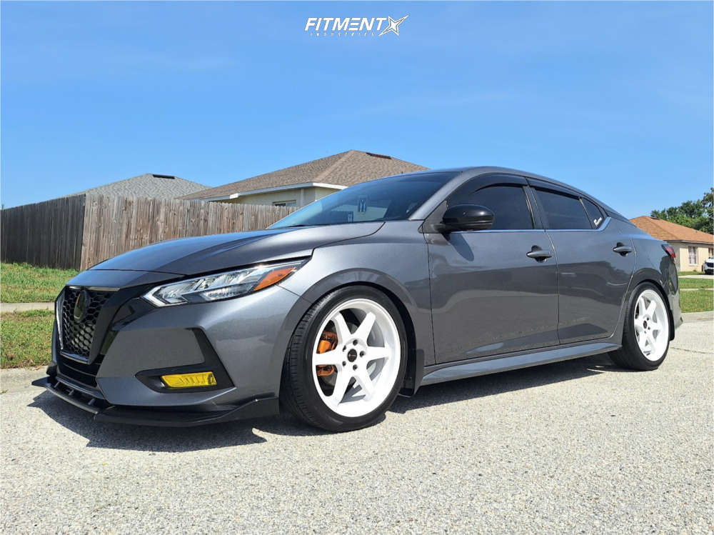 2021 Nissan Sentra SR with 18x8.5 Vors Tr37 and Hankook 235x40 on ...