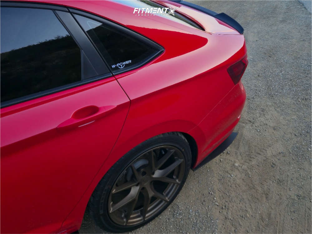 2020 Volkswagen Jetta SE with 18x8.5 Aodhan Aff7 and Milestar 235x40 on ...