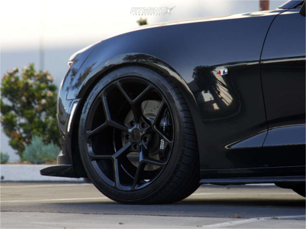 2022 Chevrolet Camaro SS with 20x10 MRR M228 and Cooper 275x35 on Stock ...