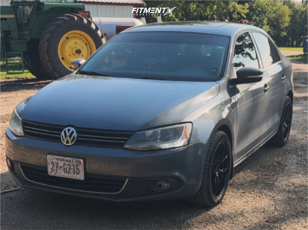 2011 Volkswagen Jetta TDI with 17x7.5 Rock Forged Ff10 and Lexani ...
