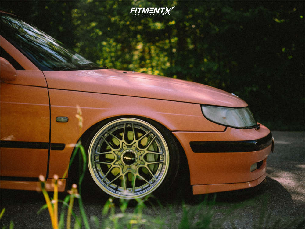 2001 Saab 9-5 Aero with 18x9 Hart Wheels HR83 and Michelin 205x40 on ...