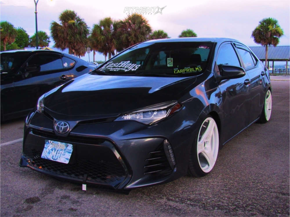 2018 Toyota Corolla SE with 18x9.5 Heritage Bushido Monoc and Lexani ...