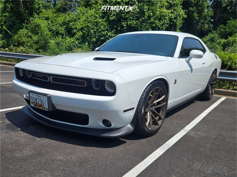 2018 Dodge Challenger R/T Scat Pack with 20x9.5 MRR M392 and Atturo ...