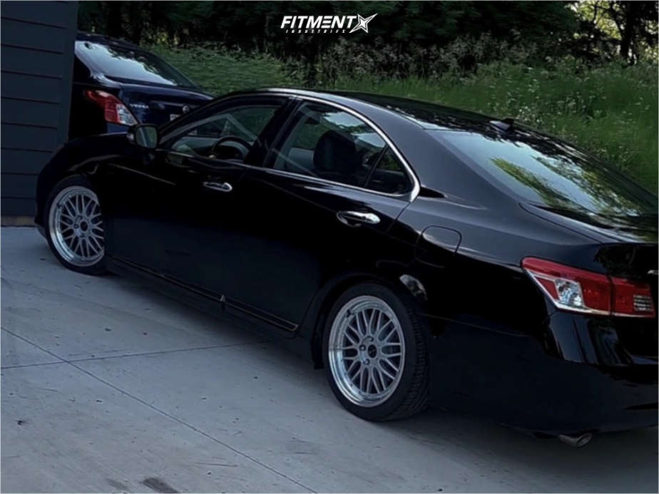 2011 Lexus ES350 Base with 18x8 Vors Vr8 and Toyo Tires 225x40 on ...