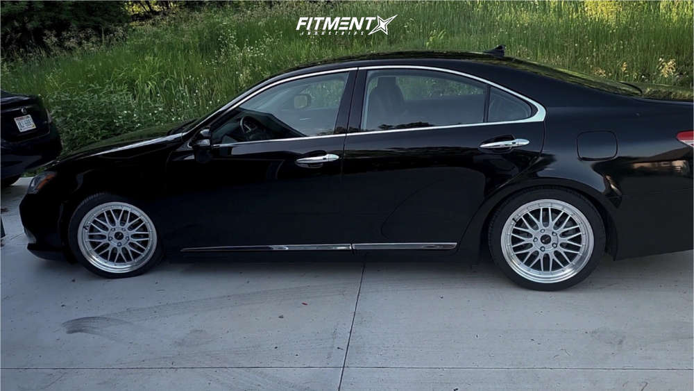 2011 Lexus ES350 Base with 18x8 Vors Vr8 and Toyo Tires 225x40 on ...