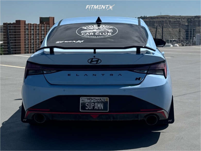 2023 Hyundai Elantra N Base with 18x8.5 Versus VS24 and Kosic 215x35 on ...