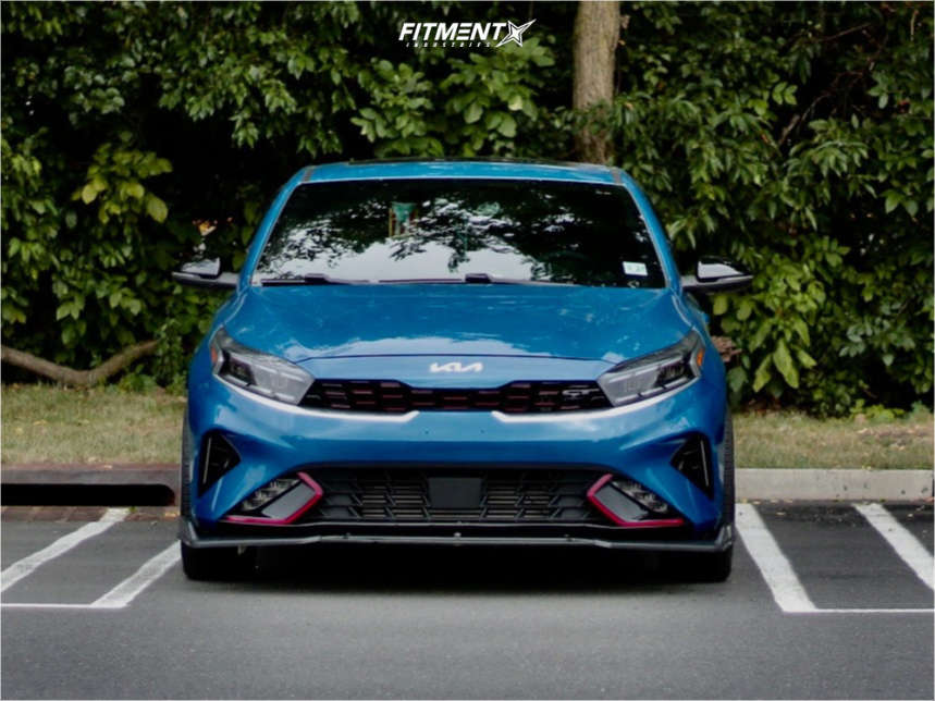 2022 Kia Forte GT with 18x8.5 Vors Tr37 and Kumho 225x40 on Stock ...