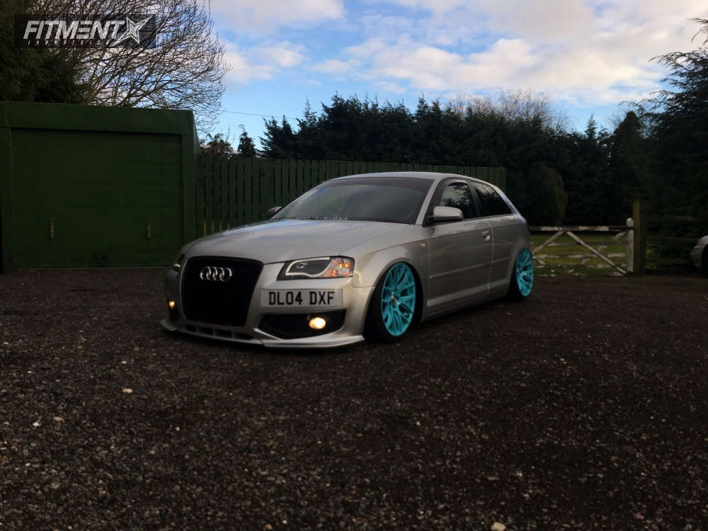 2004 Audi A3 Base with 18x8.5 3SDM 0.01 and Continental 205x40 on Air Suspension | 335407 ...
