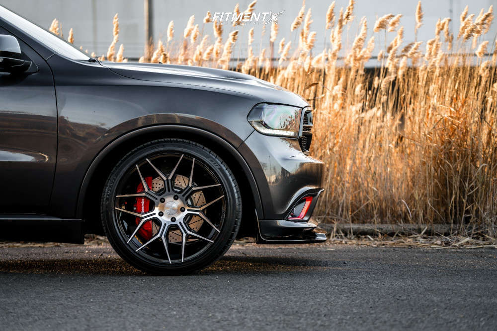 2016 Dodge Durango R/T with 22x10.5 Ferrada Ft3 and Lexani 285x35 on ...