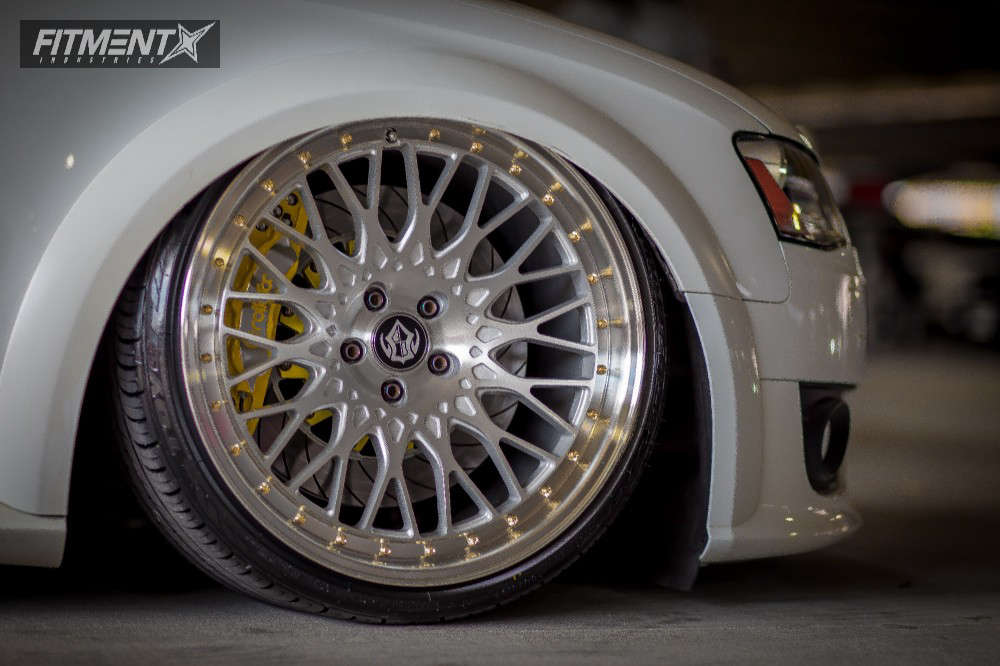 2013 Audi Allroad Quattro Base with 20x10.5 VIP Modular Vrc110 and Toyo ...