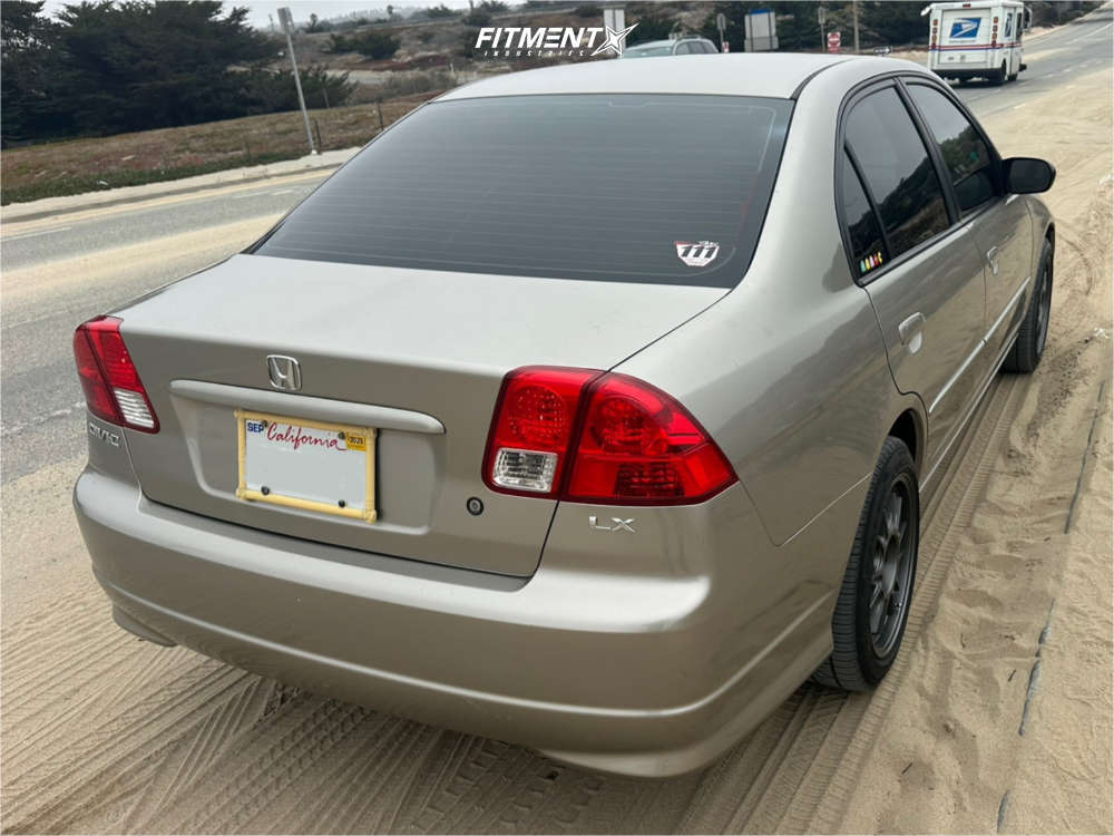 2004 Honda Civic LX with 16x8 Konig Hypergram and Falken 205x50 on ...