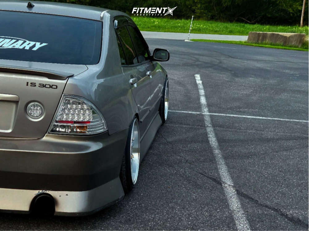 2004 Lexus IS300 Base with 18x9.5 Aodhan Ds07 and Kosic 225x40 on ...