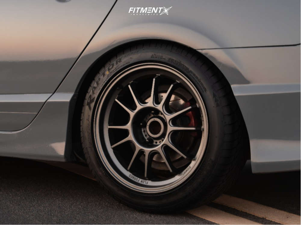 2008 Honda Civic Si with 17x9 Konig Hypergram and Riken 235x45 on ...