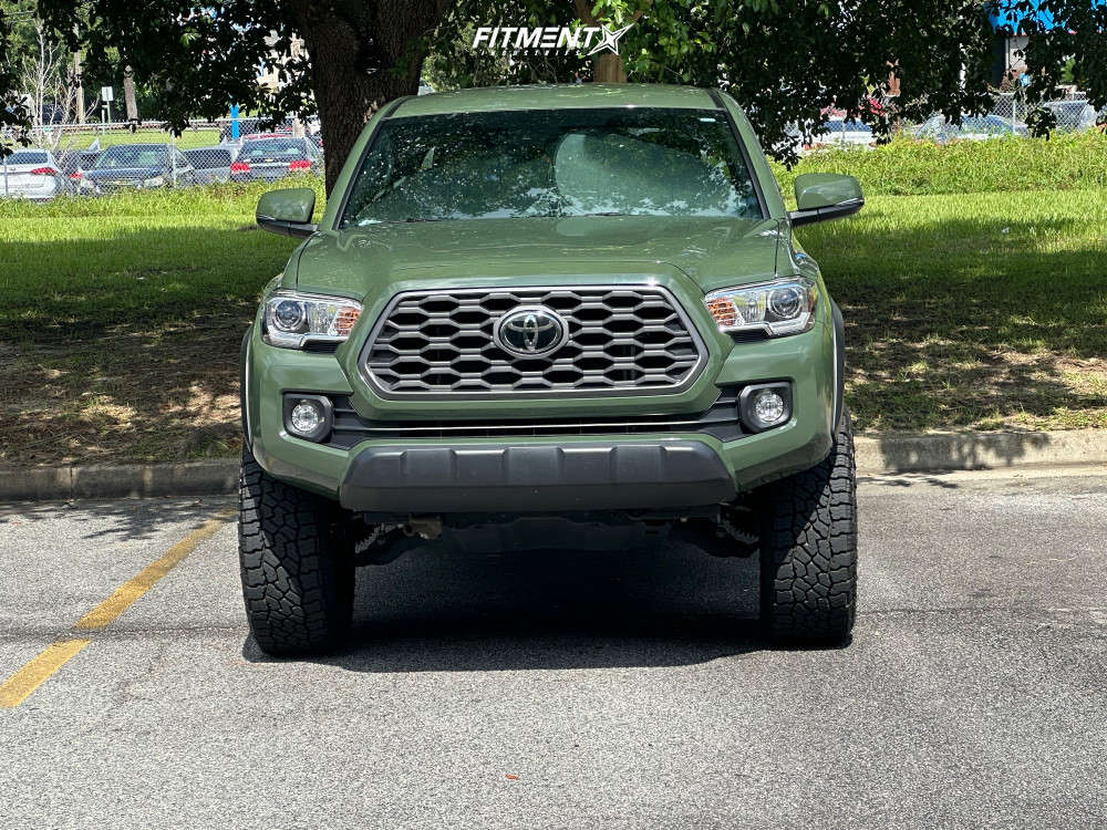 2021 Toyota Tacoma TRD Off-Road with 16x8 9SiX9 Six-1 Deep Truck/suv ...