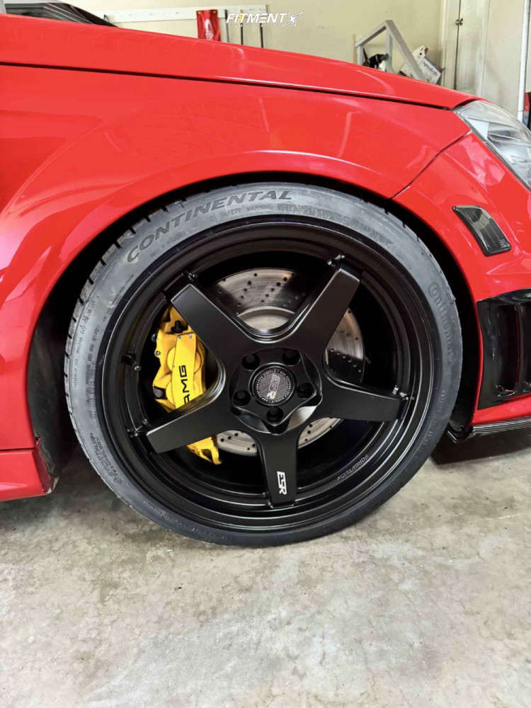 2009 Mercedes-Benz C63 AMG Base with 19x8.5 ESR Ap5c and Continental ...