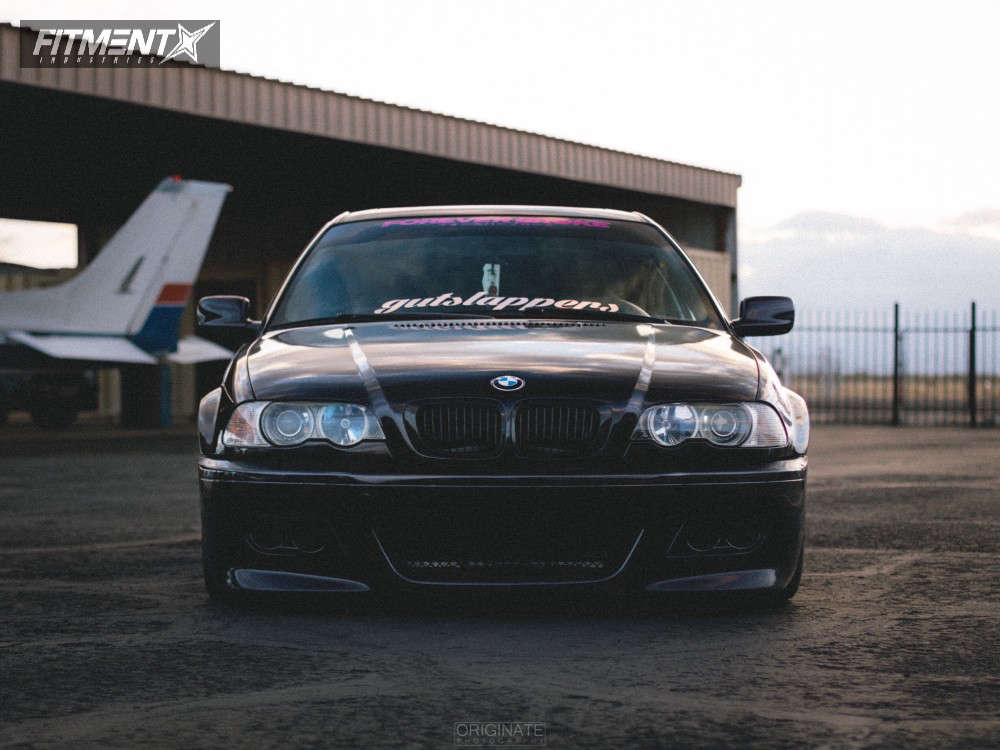 2001 BMW 330Ci Base with 18x8.5 Rotiform Tmb and Michelin 225x40 on Air ...