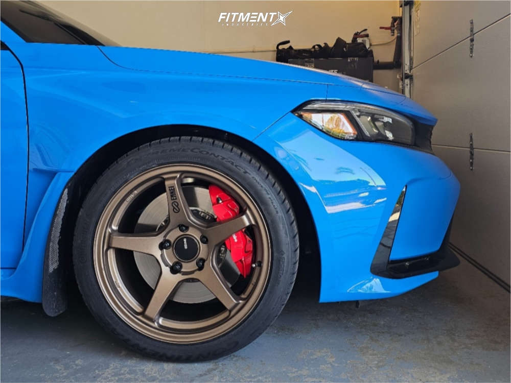 2025 Honda Civic Type R with 18x9.5 Enkei Ts-5 and Continental 275x35 ...