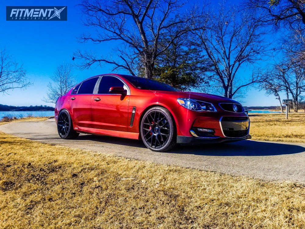 2016 Chevrolet SS Base with 20x8.5 Niche Circuit and Nitto 255x35 on ...