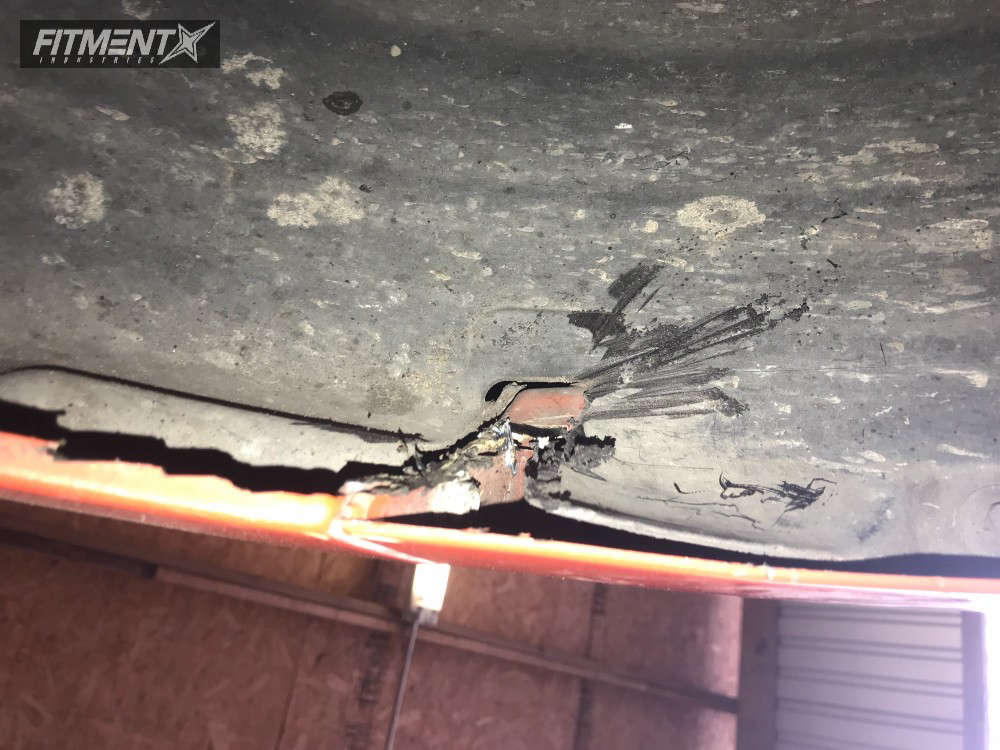 2016 Dodge Dart SXT with 18x8.5 STR 905 and Nitto 245x40 on Stock ...