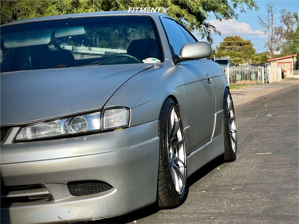 1995 Nissan 240SX Base with 18x9.5 SSR Gtx01 and Michelin 235x40 on ...