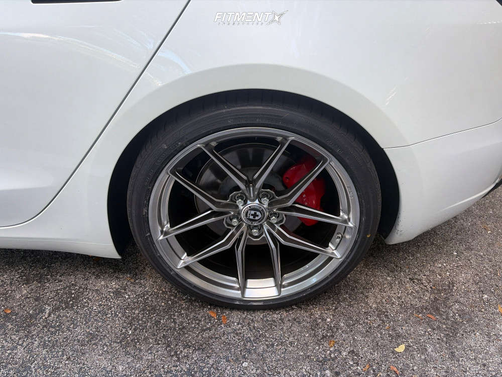 2023 Tesla 3 Performance with 20x9 HRE FlowForm Ff21 and Bridgestone ...
