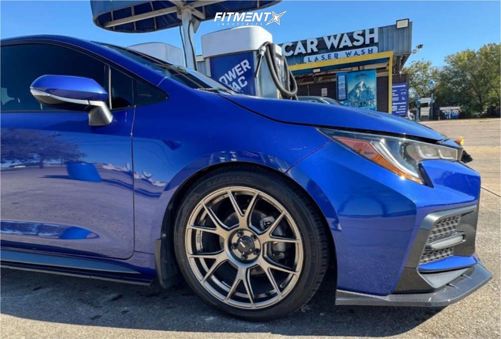 2021 Toyota Corolla SE with 18x8.5 Konig Ampliform and Lexani 245x40 on ...