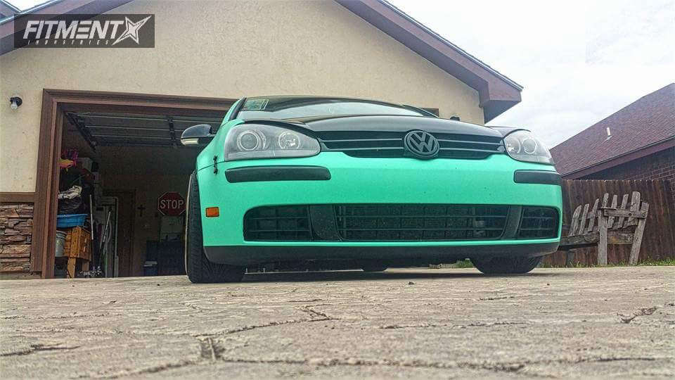 2007 Volkswagen Rabbit 2.5 with 18x9.5 AVID1 AV50 and Achilles 205x35 ...
