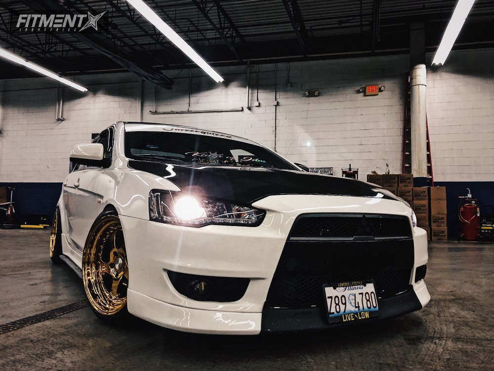 2010 Mitsubishi Lancer Ralliart Sportback with 18x9.5 ESR Sr02 and ...