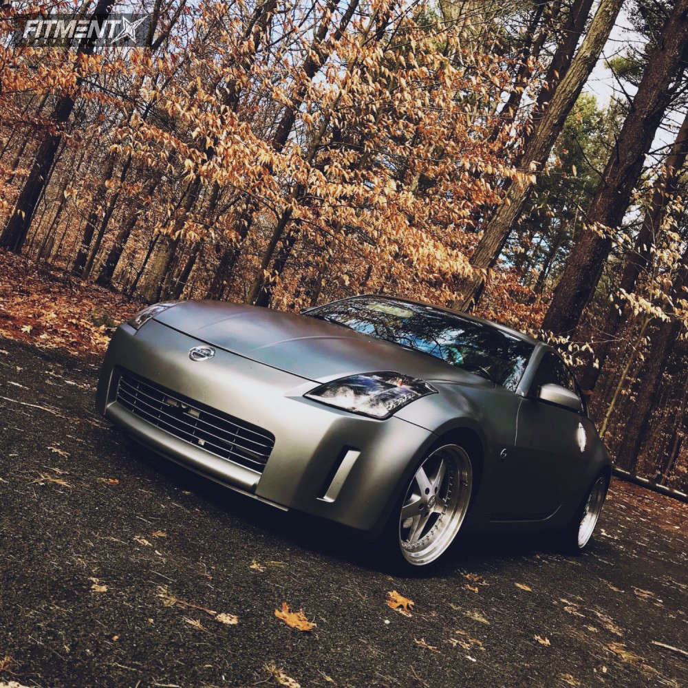 2004 Nissan 350Z Enthusiast 2dr Coupe (3.5L 6cyl 6M) with 19x8.5 ESR ...
